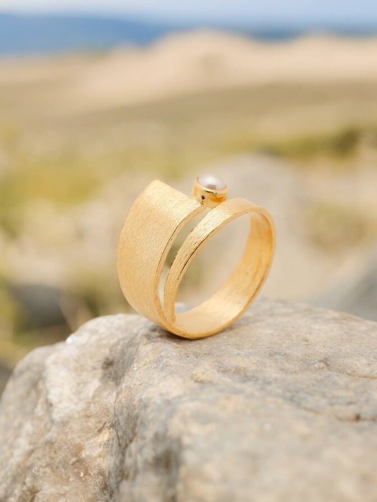 Jouly K Discover Hand Crafted Exquisite Online Jewelry Store
